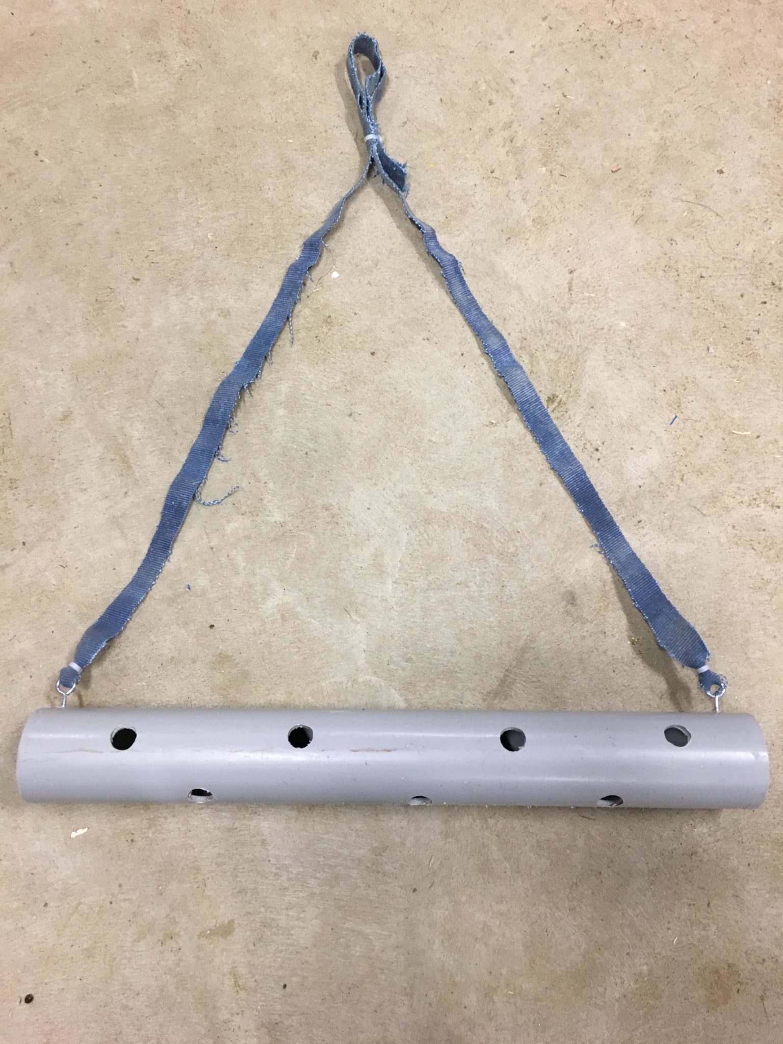 Hanging PVC Tube Feeder